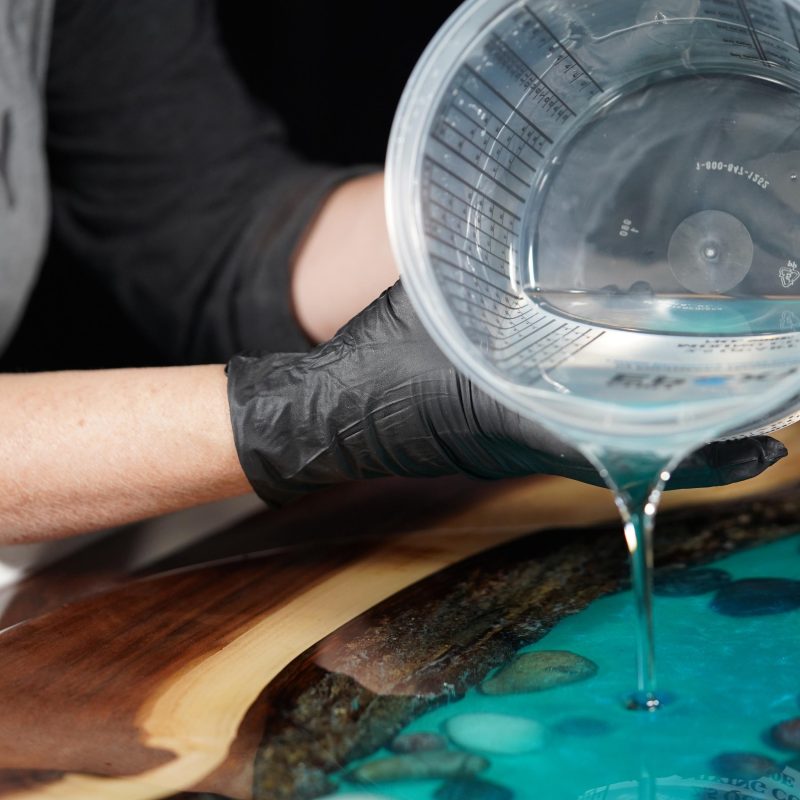 POLYMÈRES TECHNOLOGIES - Fabricant de résines et d'époxy